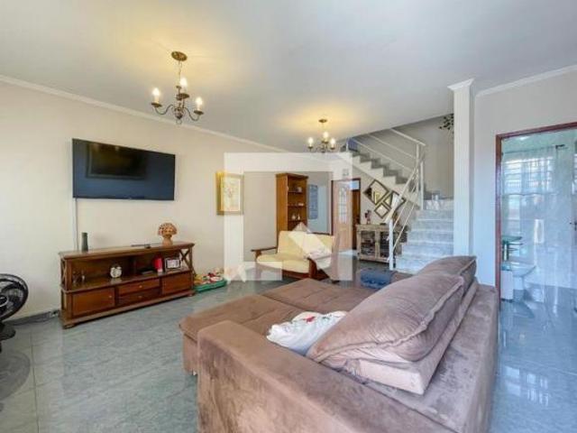 Casa à Venda Jardim das Flores, 3 Quartos, 188 m² Osasco