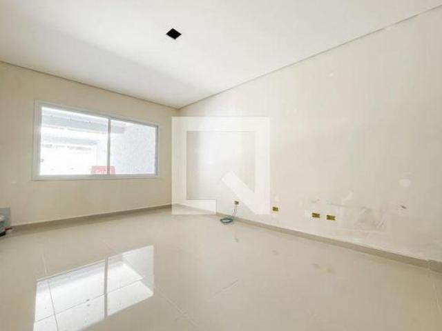 Casa à Venda Jardim das Flores, 3 Quartos, 120 m2