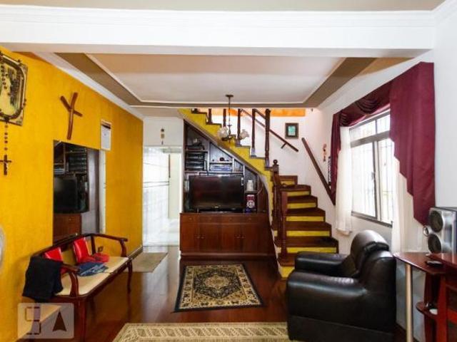 Casa à Venda Jardim das Flores, 3 Quartos, 240 m² Osasco
