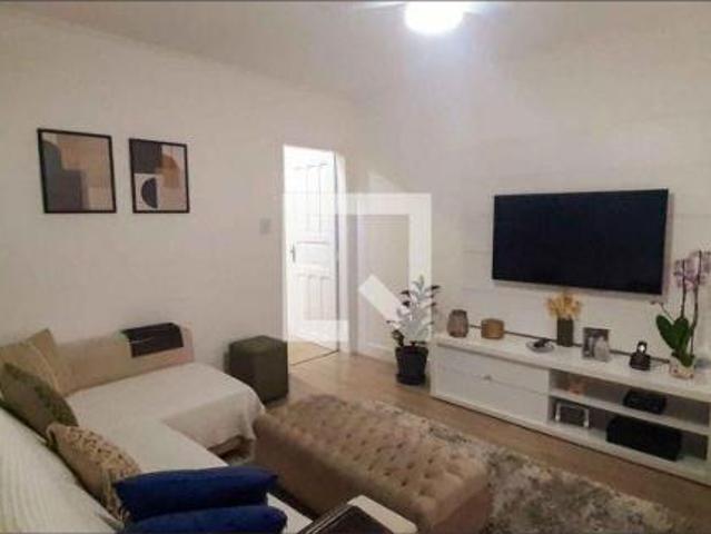 Casa à Venda Jardim das Flores, 4 Quartos, 200 m2