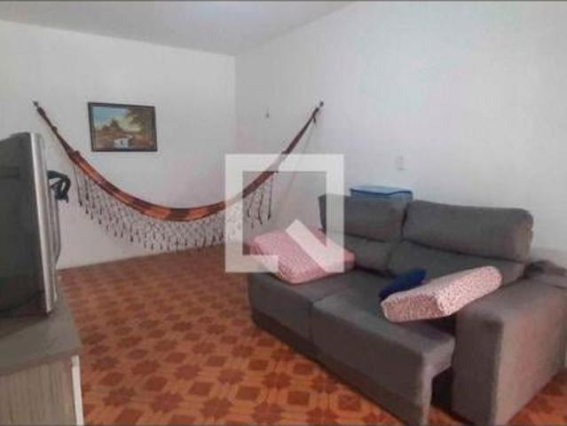 Casa à Venda Jardim das Flores, 4 Quartos, 300 m2
