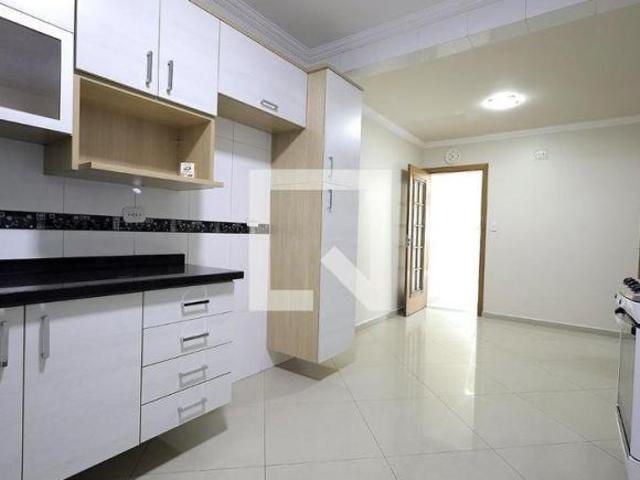 Casa à Venda Jardim das Maravilhas, 3 Quartos, 144 m² Santo André
