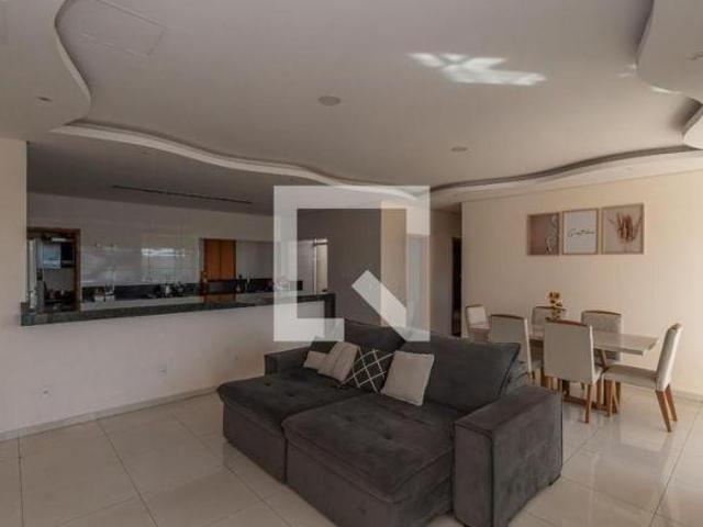Casa à Venda Jardim das Palmeiras, 3 Quartos, 460 m² Sumaré