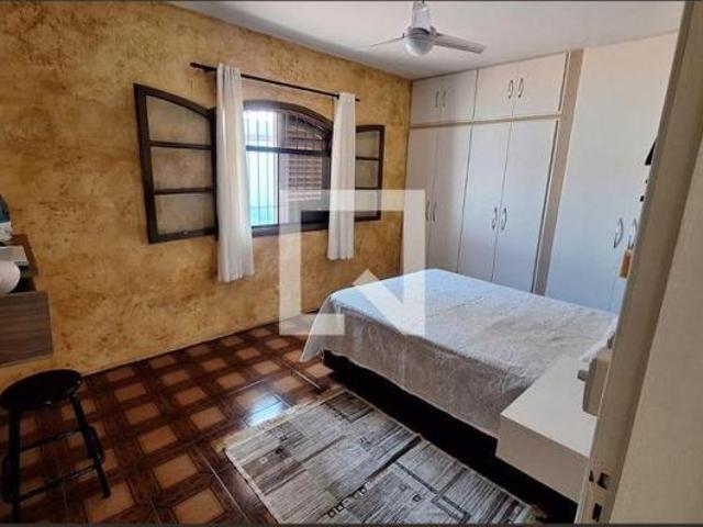 Casa à Venda Jardim das Palmeiras, 2 Quartos, 140 m² Valinhos