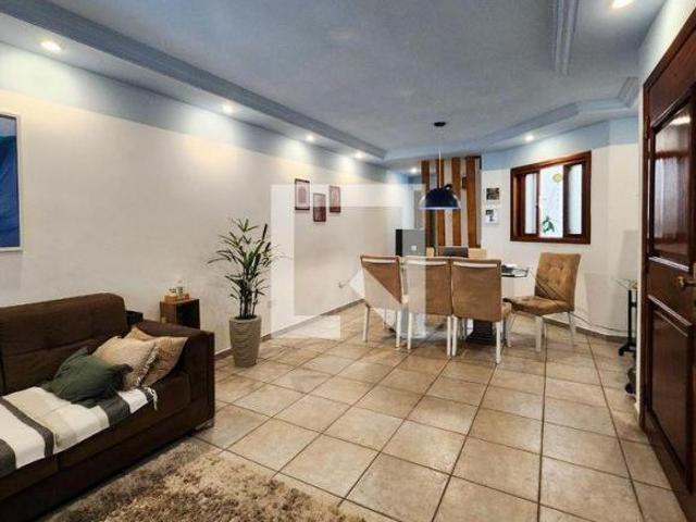 Casa à Venda Jardim do Mar, 3 Quartos, 160 m2