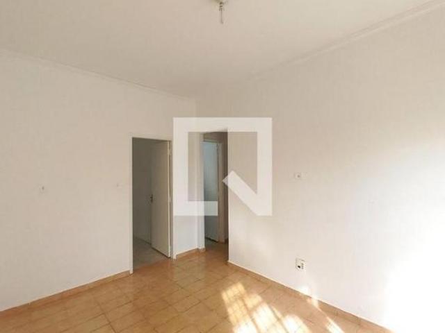Casa à Venda Jardim dos Oliveiras, 2 Quartos, 300 m2