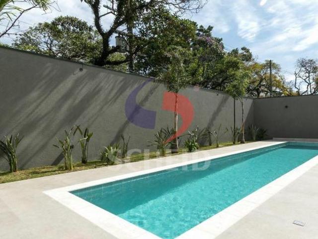 Casa a venda Jardim Europa 4 suítes Reformada!