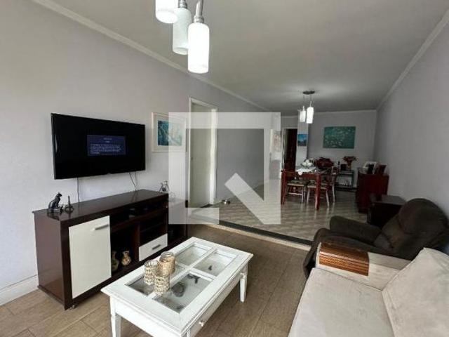 Casa à Venda Jardim Esperança, 5 Quartos, 238 m2