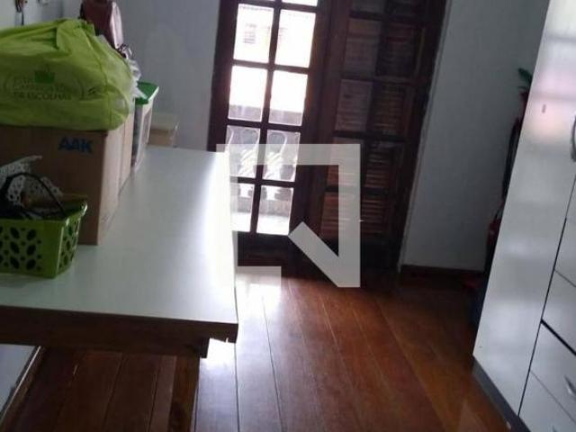 Casa à Venda Jardim Éster Yolanda, 3 Quartos, 190 m2