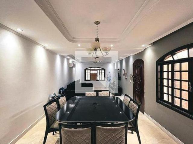 Casa à Venda Jardim Éster Yolanda, 3 Quartos, 120 m² São Paulo