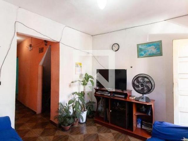 Casa à Venda Jardim Éster Yolanda, 3 Quartos, 120 m² São Paulo