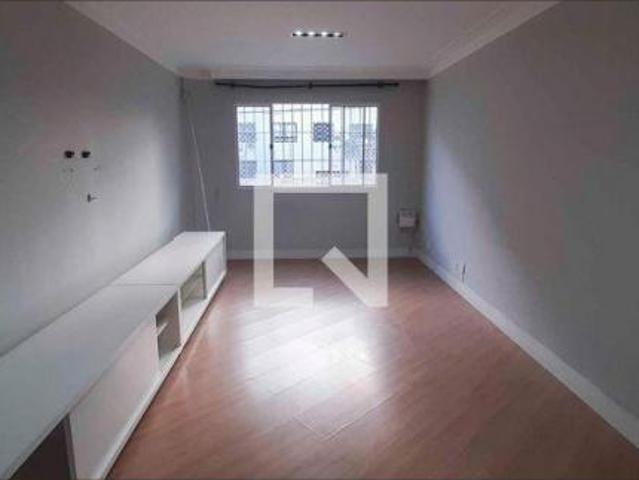 Casa à Venda Jardim Éster Yolanda, 3 Quartos, 125 m² São Paulo