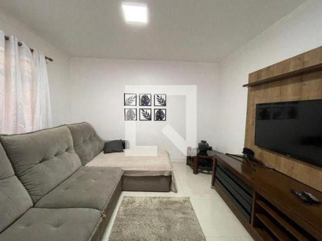 Casa à Venda Jardim Éster Yolanda, 3 Quartos, 250 m² São Paulo