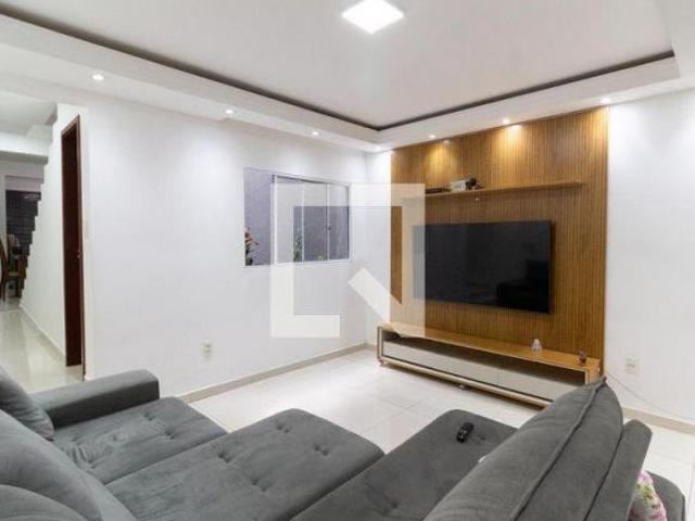 Casa à Venda Jardim Éster Yolanda, 3 Quartos, 200 m2