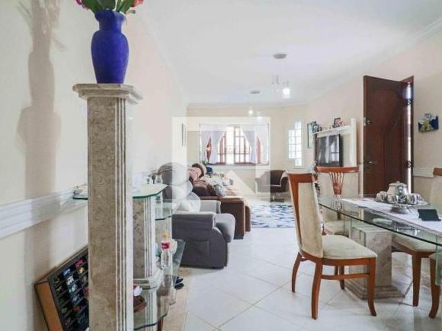 Casa à Venda Jardim Éster Yolanda, 3 Quartos, 226 m2