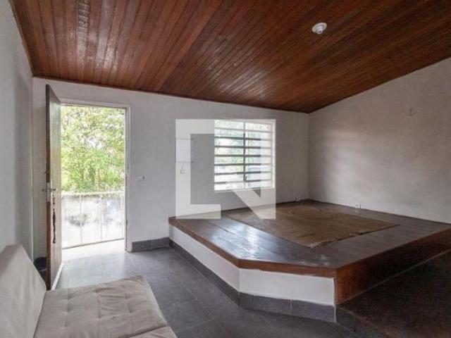 Casa à Venda Jardim Éster Yolanda, 1 Quarto, 80 m2