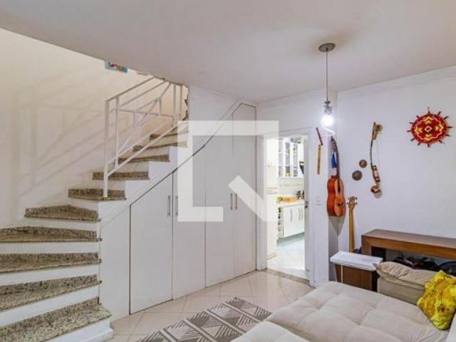 Casa à Venda Jardim Éster Yolanda, 2 Quartos, 71 m² São Paulo