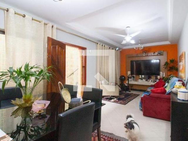 Casa à Venda Jardim Éster Yolanda, 4 Quartos, 150 m2