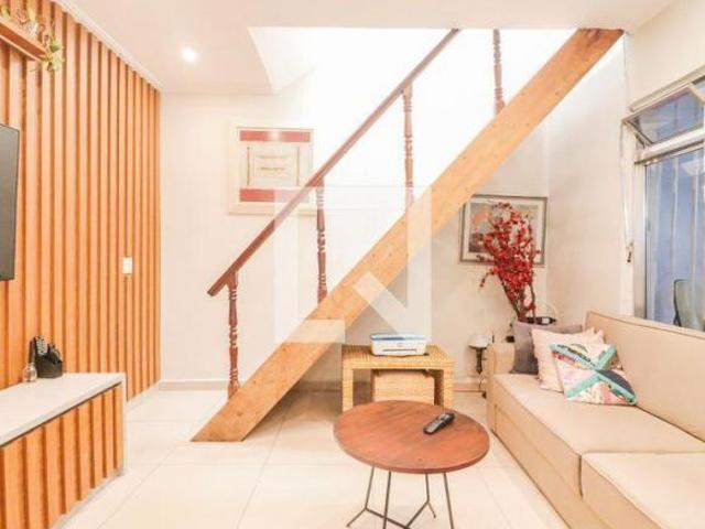 Casa à Venda Jardim Éster Yolanda, 4 Quartos, 250 m² São Paulo