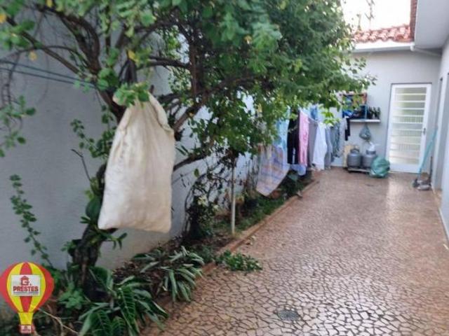 Casa á venda Jardim Faculdade