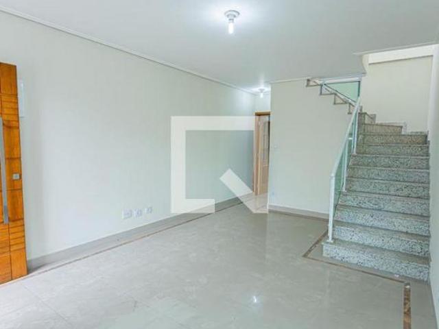 Casa à Venda Jardim Felicidade, 3 Quartos, 180 m² São Paulo