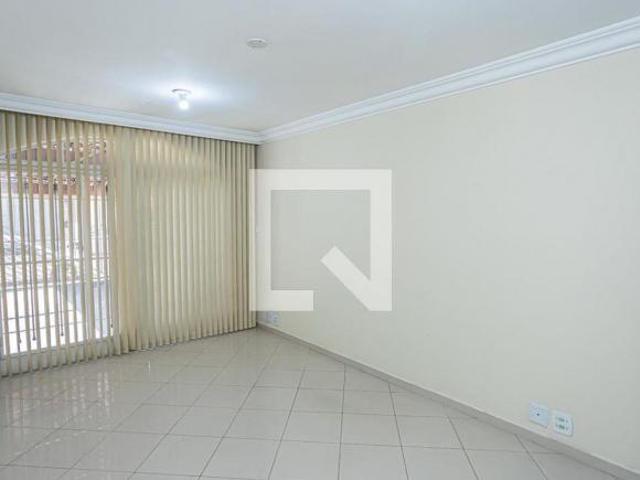 Casa à Venda Jardim Felicidade, 3 Quartos, 210 m2