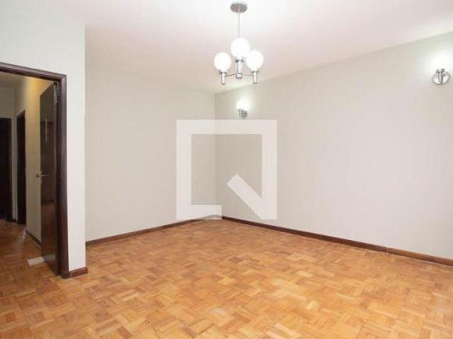 Casa à Venda Jardim Felicidade, 2 Quartos, 156 m2