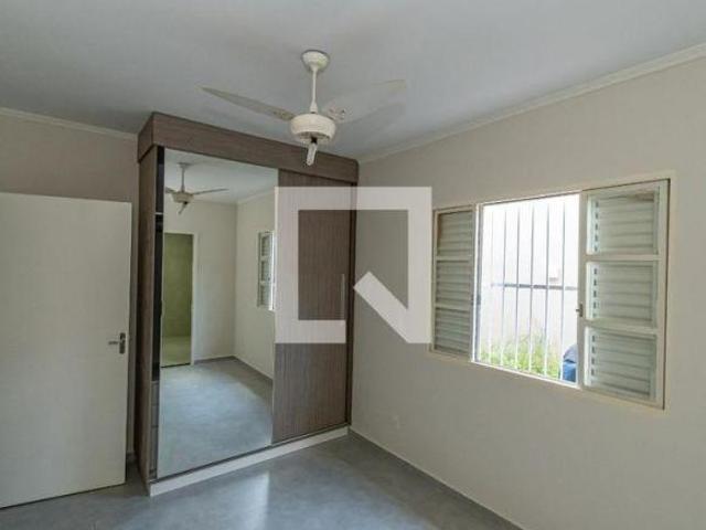 Casa à Venda Jardim Flamboyant, 3 Quartos, 230 m2