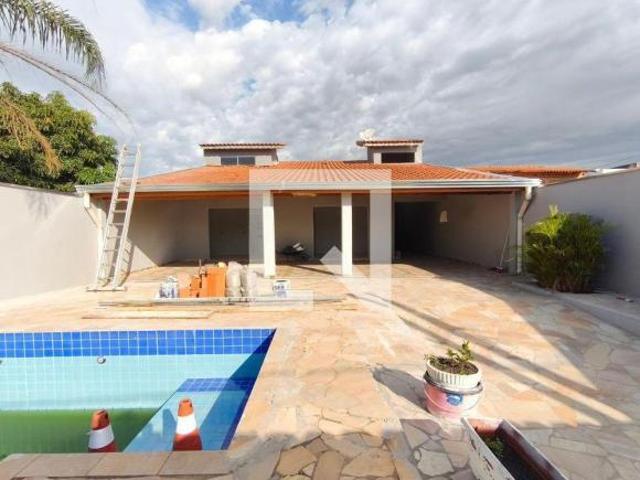 Casa à Venda Jardim Florence, 2 Quartos, 110 m2