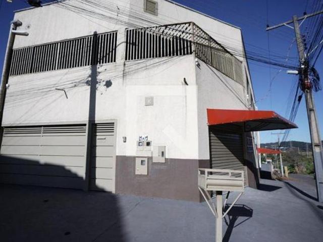 Casa à Venda Jardim Guanabara, 4 Quartos, 360 m² Goiânia