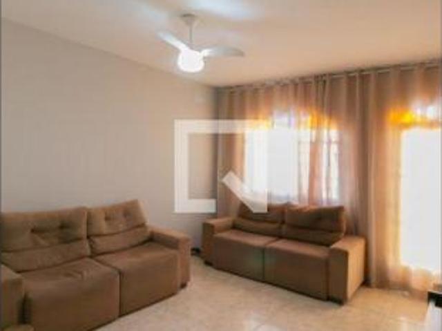 Casa à Venda Jardim Guanabara, 2 Quartos, 250 m² Belo Horizonte