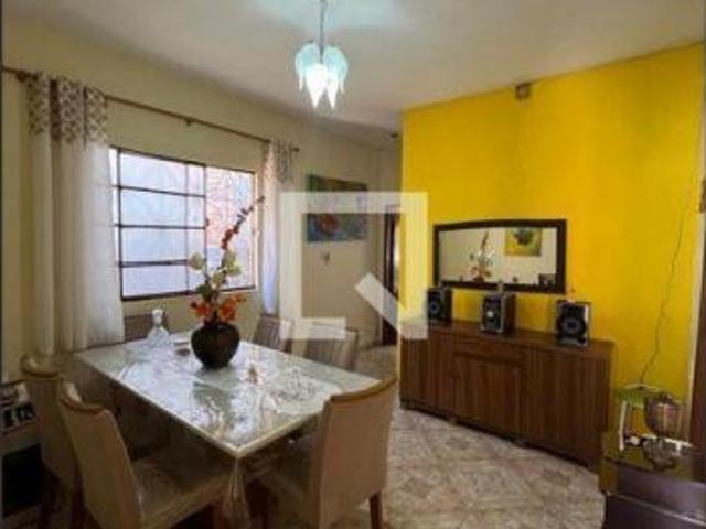 Casa à Venda Jardim Guanabara, 2 Quartos, 250 m² Belo Horizonte