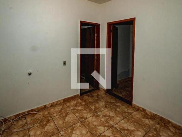 Casa à Venda Jardim Guanabara, 2 Quartos, 350 m² Belo Horizonte