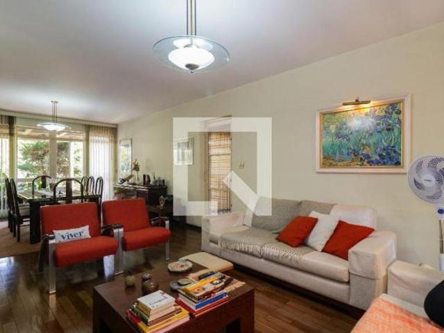 Casa à Venda Jardim Guedala, 3 Quartos, 350 m2