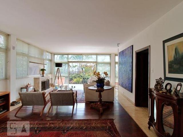 Casa à Venda Jardim Guedala, 3 Quartos, 550 m2