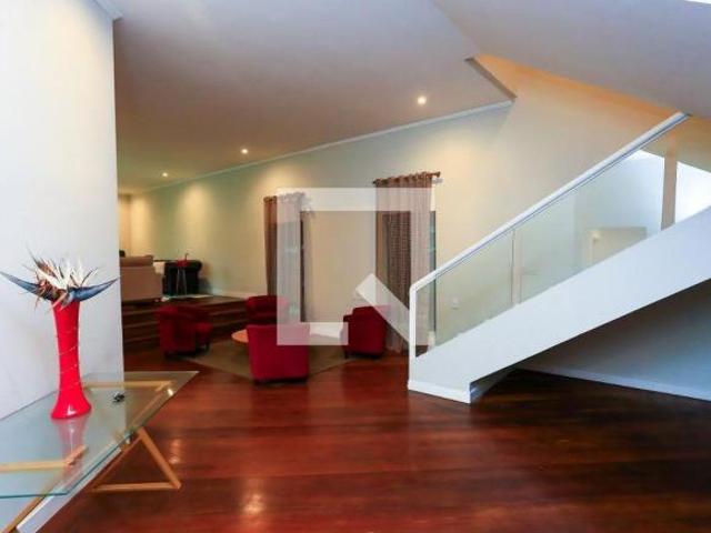 Casa à Venda Jardim Guedala, 3 Quartos, 563 m2