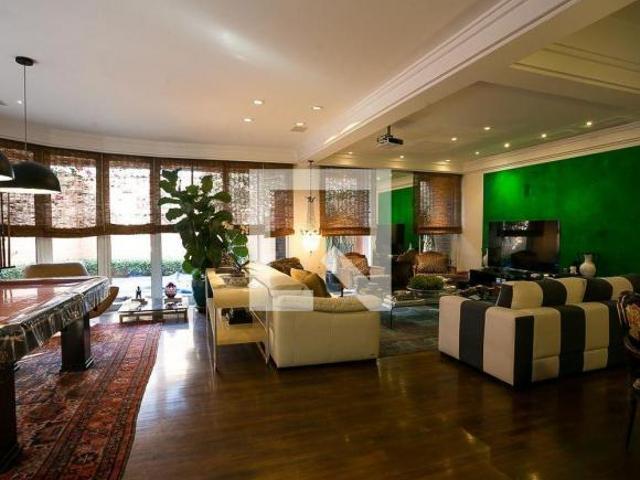 Casa à Venda Jardim Guedala, 3 Quartos, 600 m2