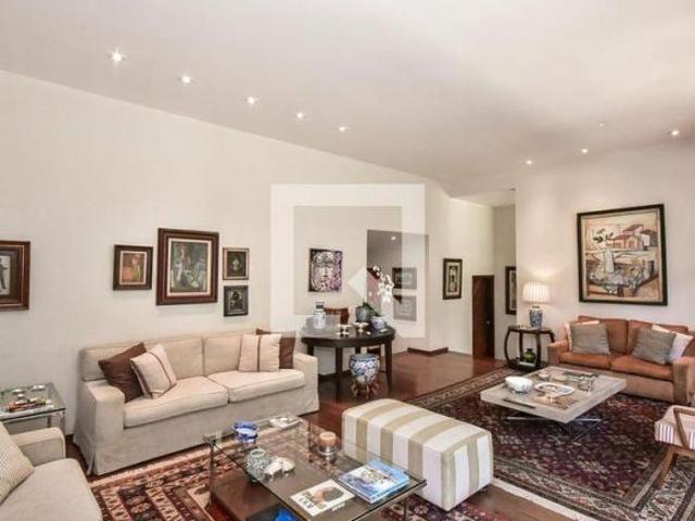 Casa à Venda Jardim Guedala, 3 Quartos, 620 m² São Paulo
