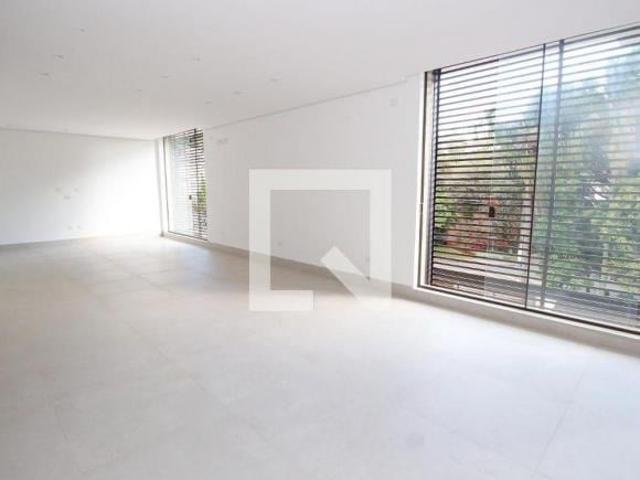 Casa à Venda Jardim Guedala, 4 Quartos, 450 m2