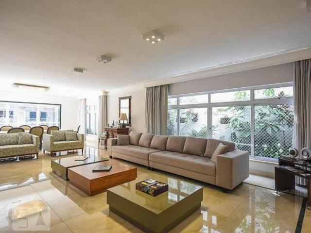 Casa à Venda Jardim Guedala, 4 Quartos, 670 m2