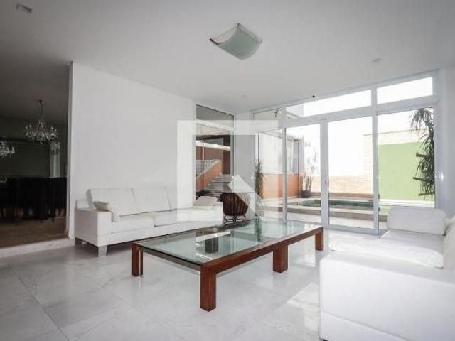 Casa à Venda Jardim Guedala, 4 Quartos, 700 m2