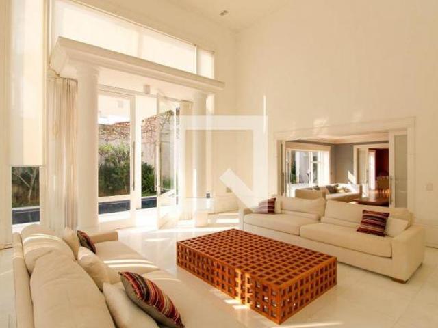 Casa à Venda Jardim Guedala, 6 Quartos, 830 m2