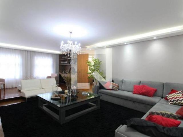 Casa à Venda Jardim Guedala, 8 Quartos, 500 m2