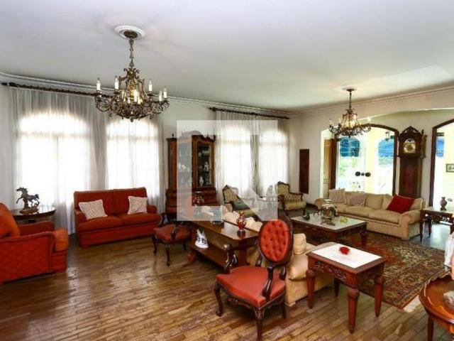 Casa à Venda Jardim Guedala, 8 Quartos, 750 m2