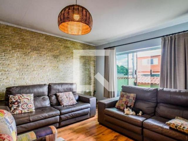 Casa à Venda Jardim Guilhermina, 3 Quartos, 218 m2