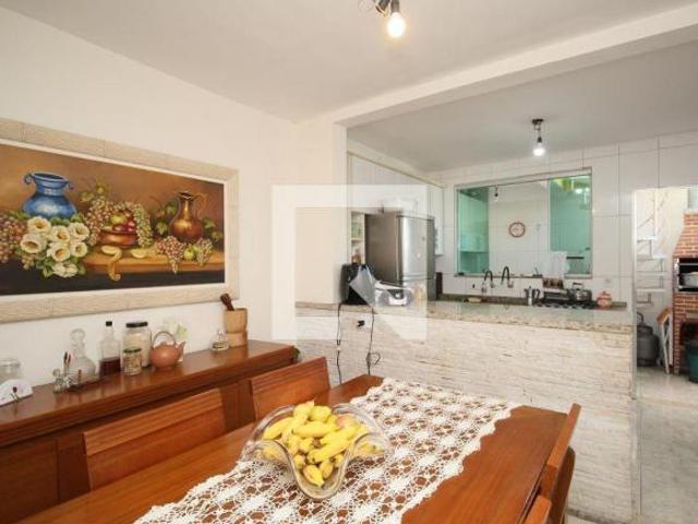 Casa à Venda Jardim Helena, 3 Quartos, 66 m2