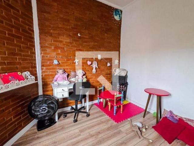 Casa à Venda Jardim Itapoan, 3 Quartos, 230 m2