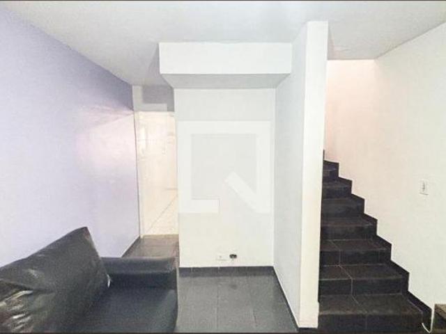 Casa à Venda Jardim Itapoan, 4 Quartos, 180 m2