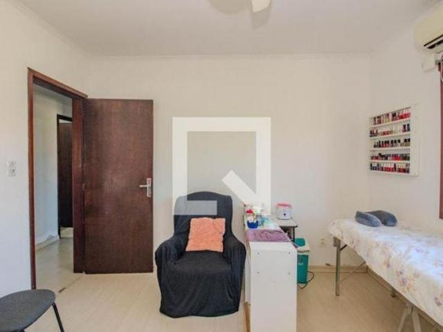 Casa à Venda Jardim Itu Sabará, 3 Quartos, 160 m² Porto Alegre