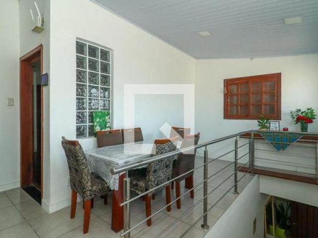 Casa à Venda Jardim Itu Sabará, 3 Quartos, 185 m² Porto Alegre